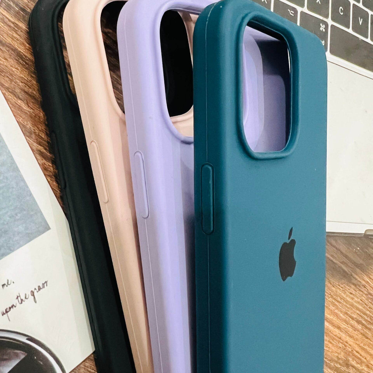 iPhone 14 Pro Original LOGO Silicone Case- Blue – Guleel